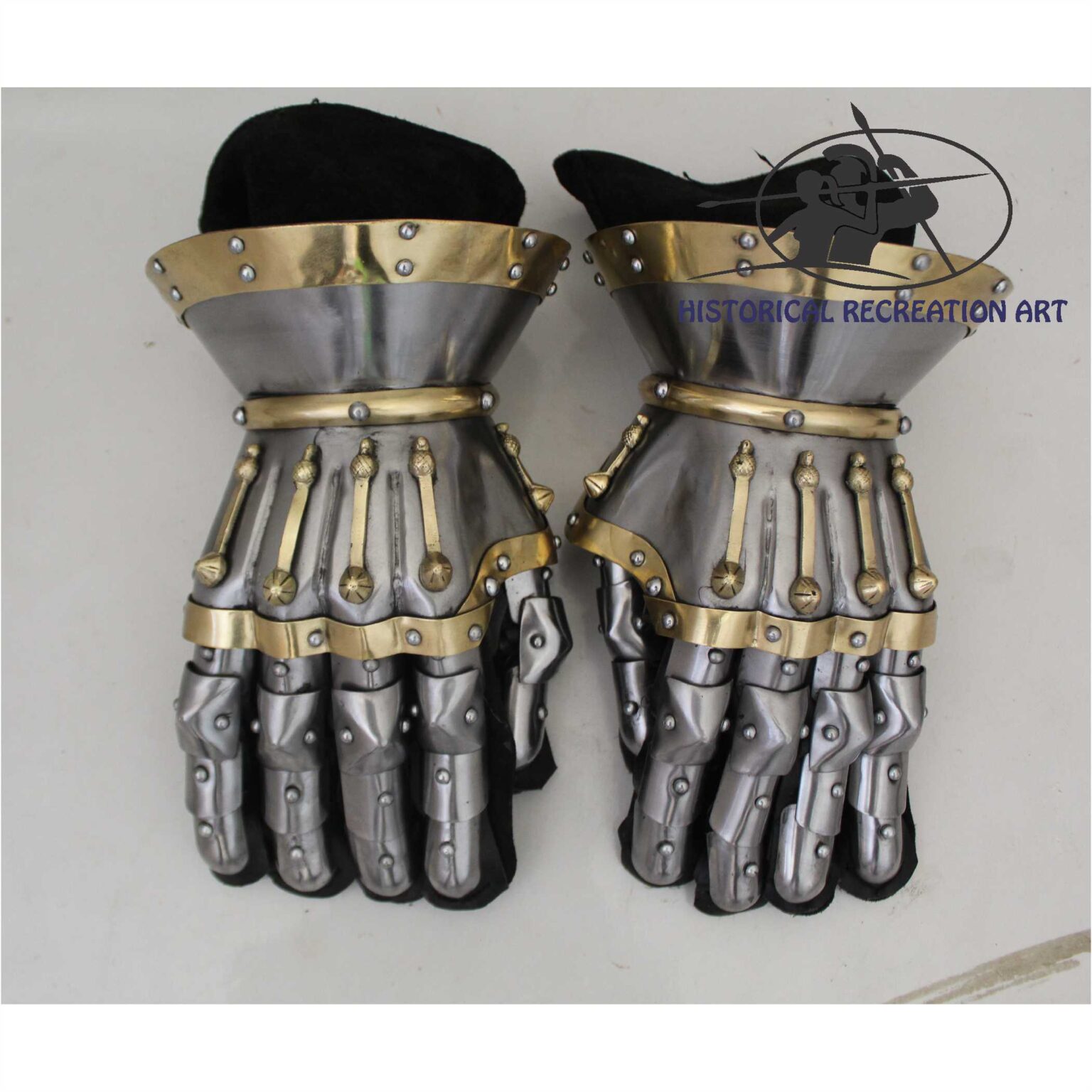 A-16 HOURGLASS CASTELLO GAUNTLETS – Historical Recreation
