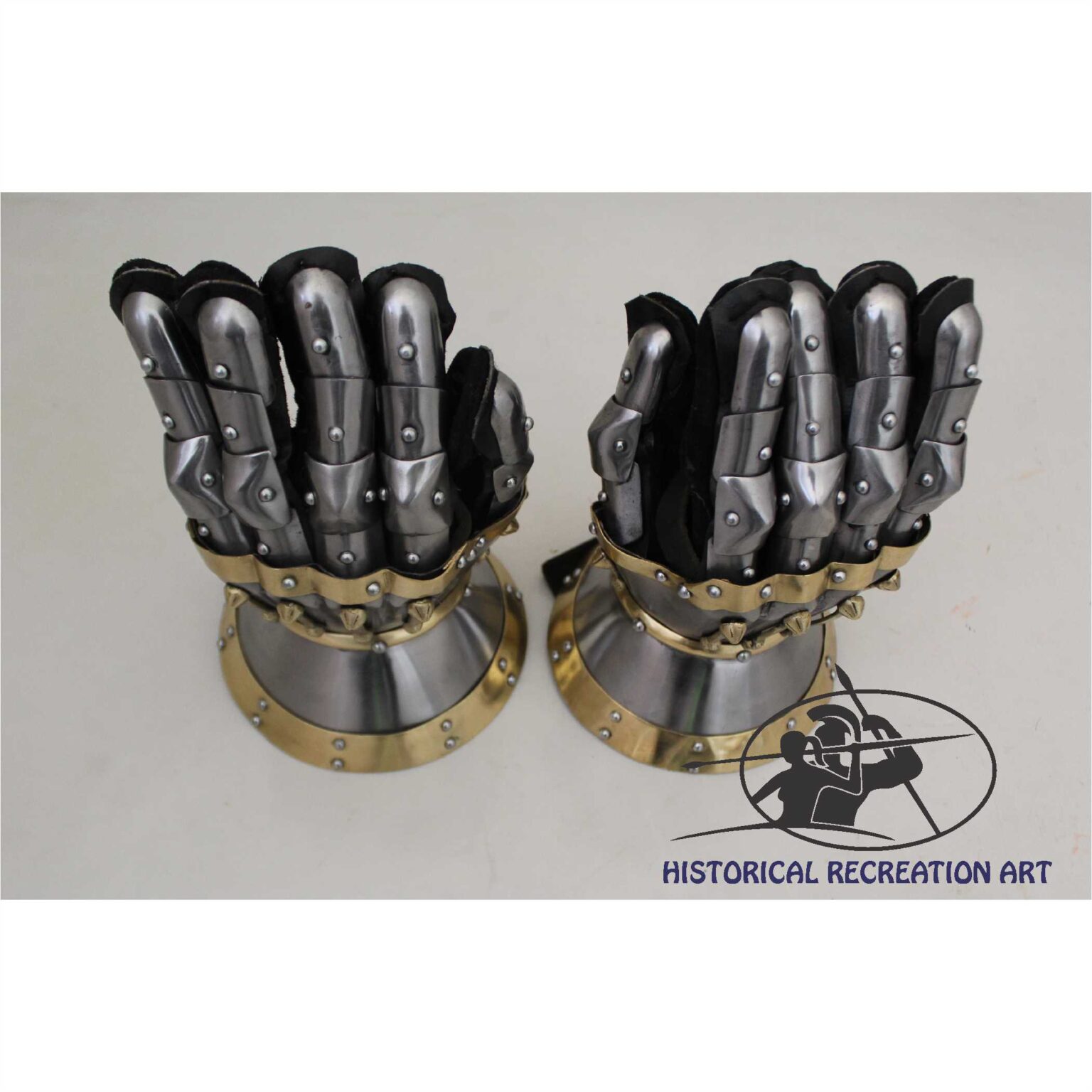 A-16 HOURGLASS CASTELLO GAUNTLETS – Historical Recreation